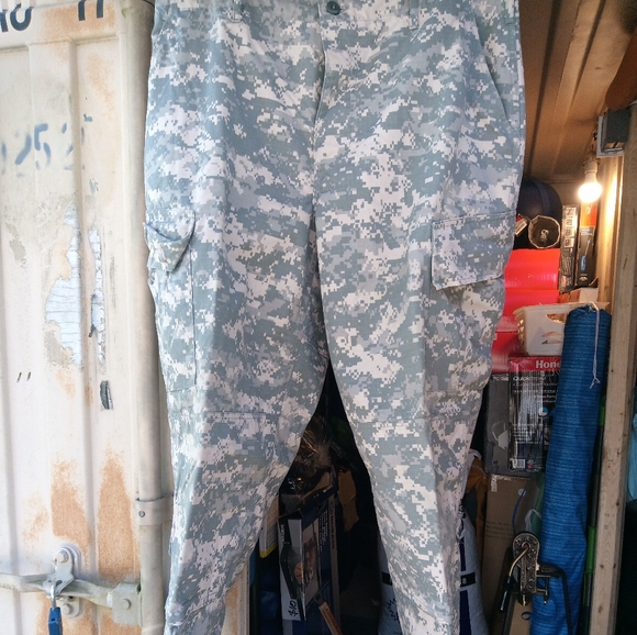 U.S. Army | Other | Us Army Acu Pant Large Long | Poshmark
